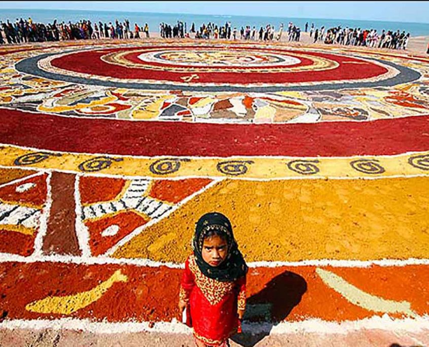 Hormoz Island; silver sand shores, colored mountains, photos & more