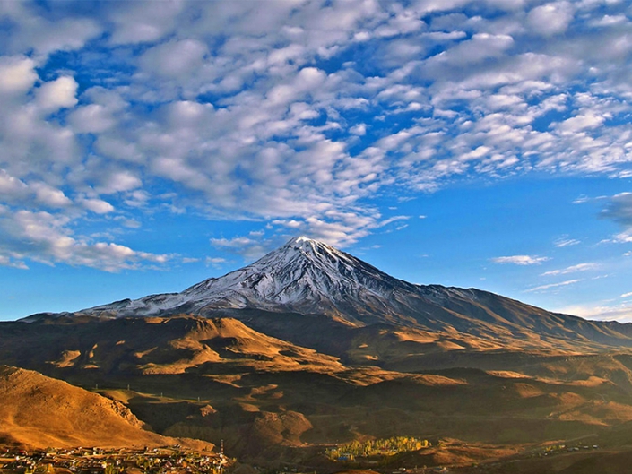 Top 10 Iran Mountains for Climbing and Skiing - Irandoostan